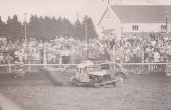 Speedway stock cars super stocks New Zealand