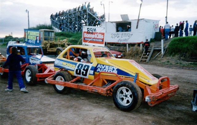 Speedway stock cars super stocks New Zealand