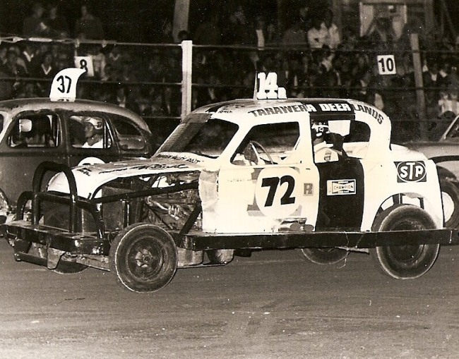 Speedway stock cars super stocks New Zealand