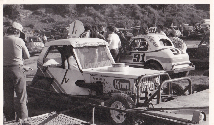 Speedway stock cars super stocks New Zealand