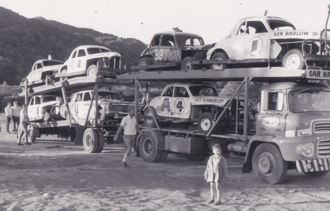 Speedway stock cars super stocks New Zealand
