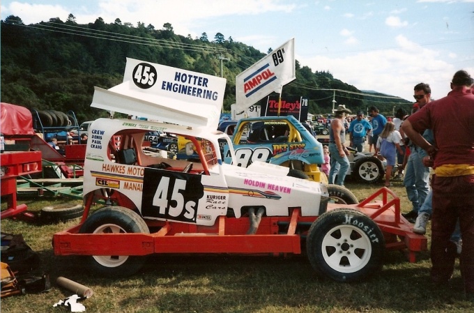 Speedway stock cars super stocks New Zealand