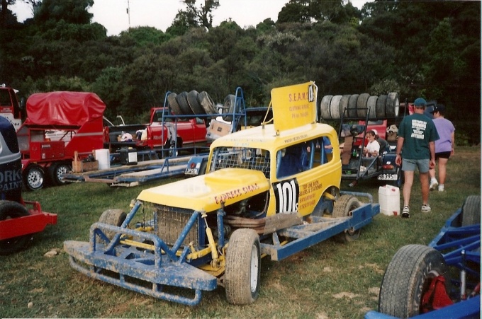 Speedway stock cars super stocks New Zealand