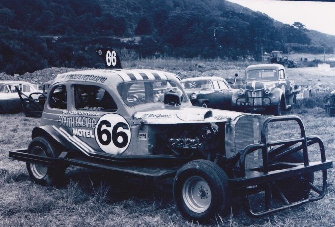 Speedway stock cars super stocks New Zealand