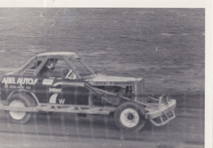 Speedway stock cars super stocks New Zealand