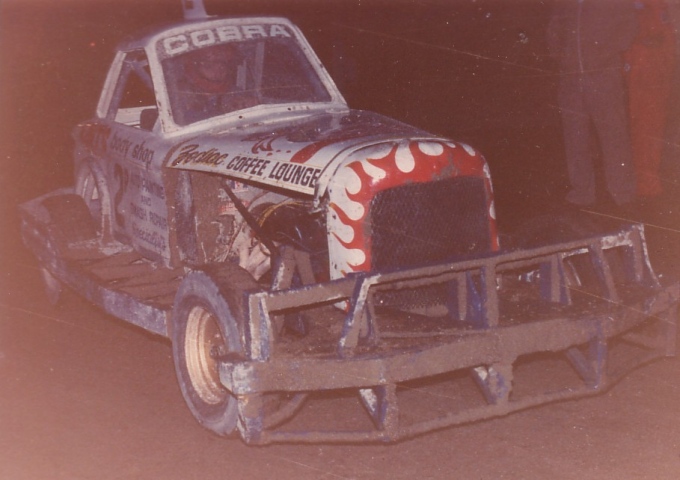 Speedway stock cars super stocks New Zealand
