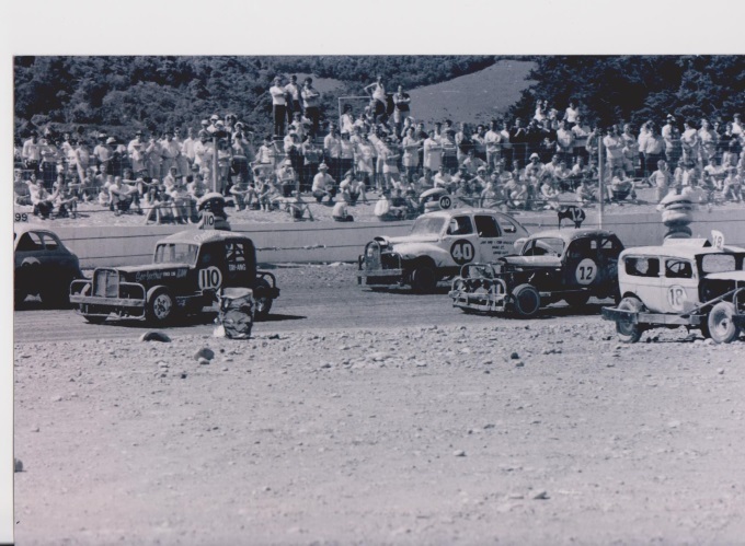 Speedway stock cars super stocks New Zealand