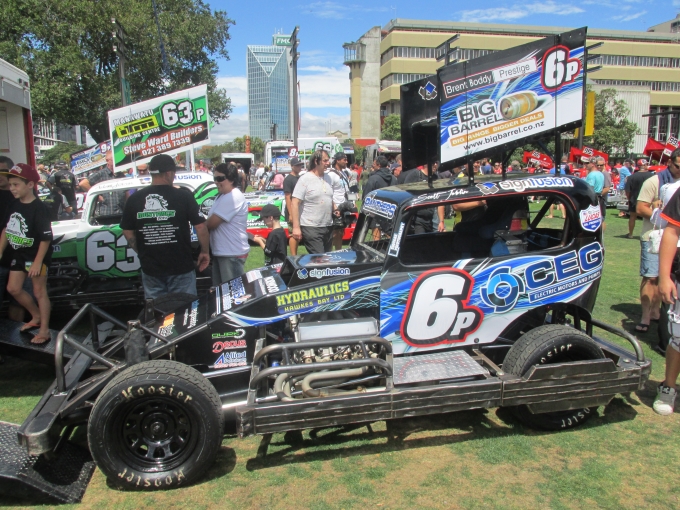 Stock car photos, Super stocks website New Zealand