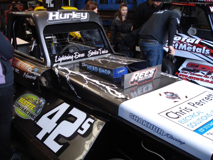 Stock car photos, Super stocks website New Zealand